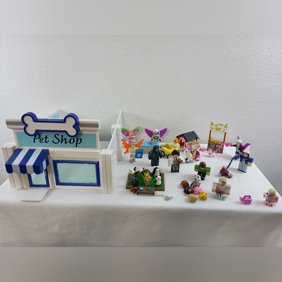 Roblox | Toys | Roblox Adopt Me Pet Store Deluxe Playset | Poshmark